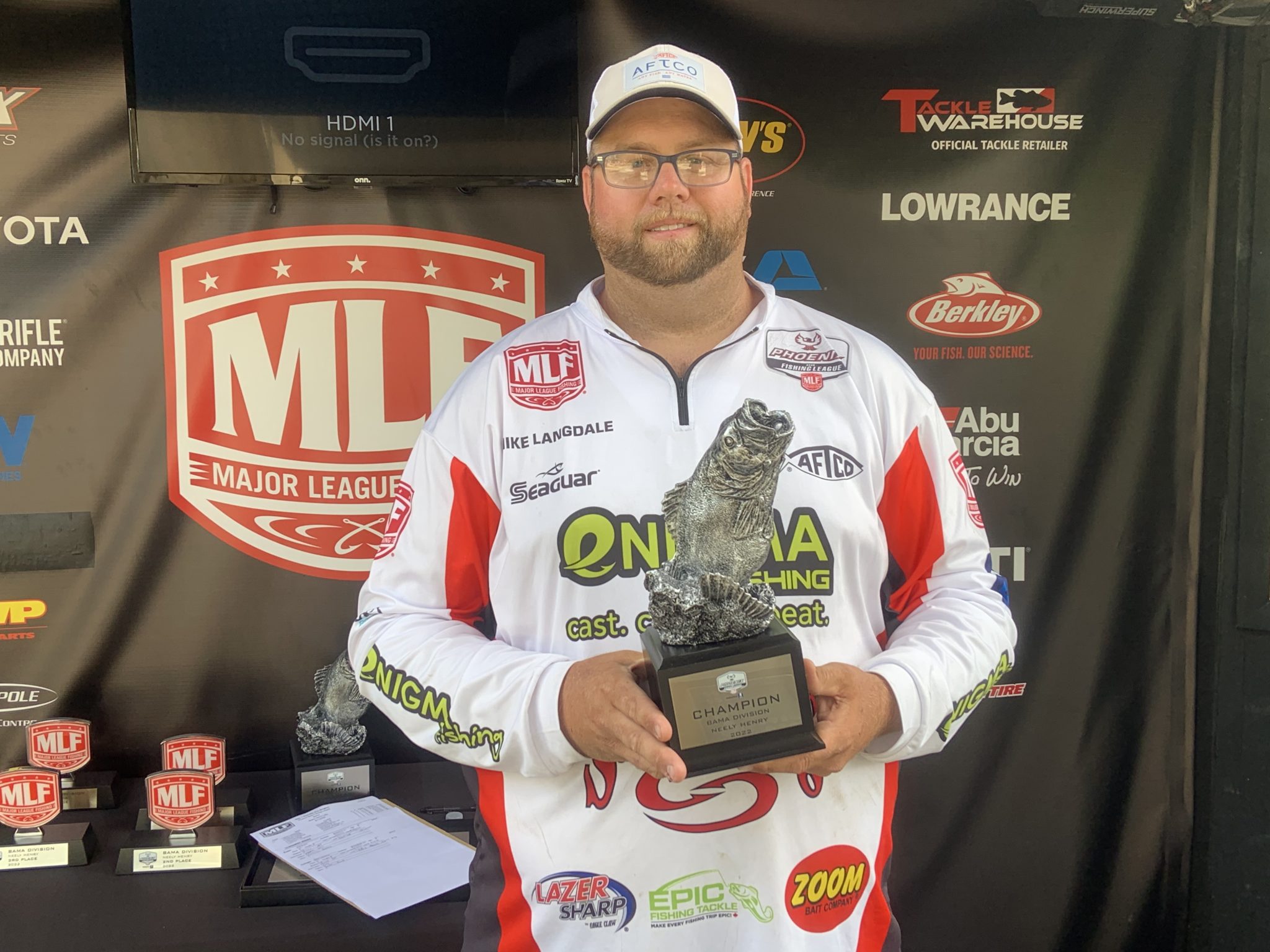 Black Wins Phoenix Bass Fishing League Event on Neely Henry Lake ...