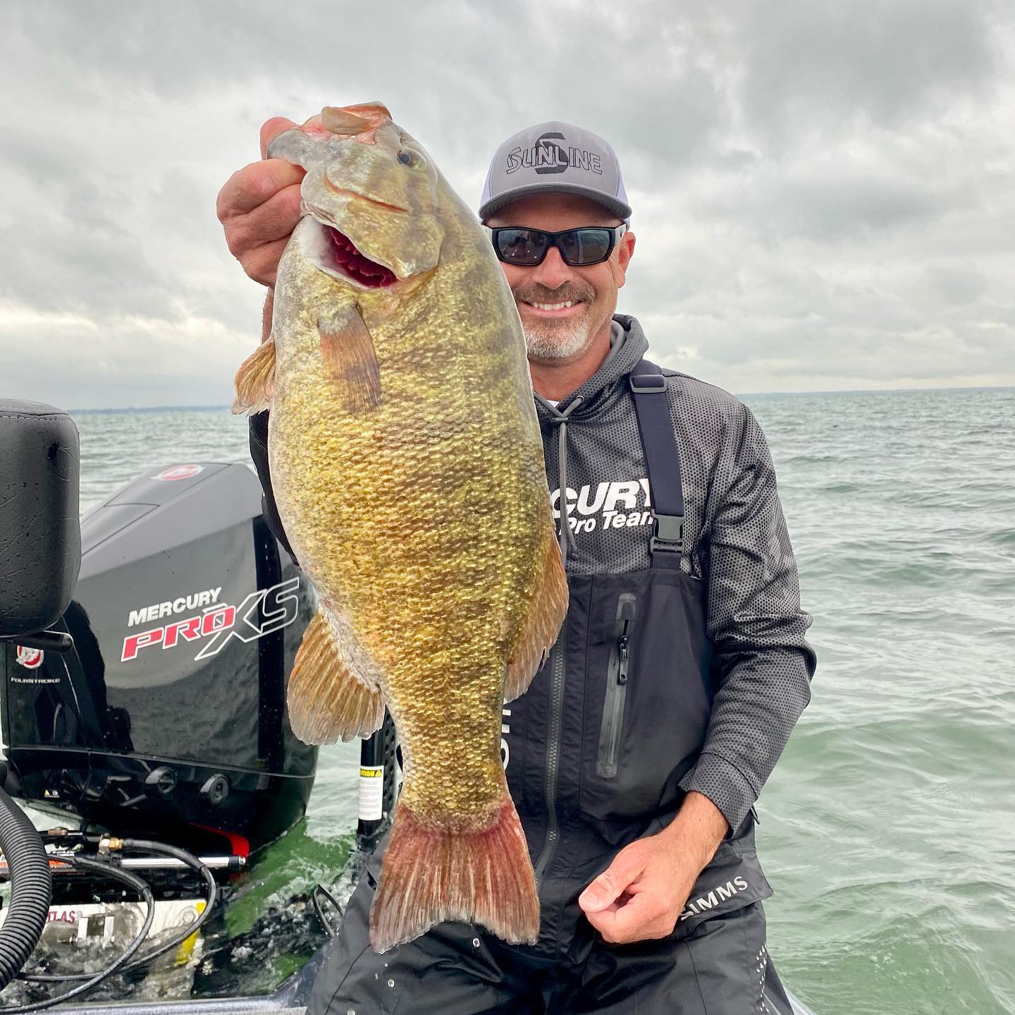 Scent and Smallmouth – Must have scent to get more bites – Anglers Channel