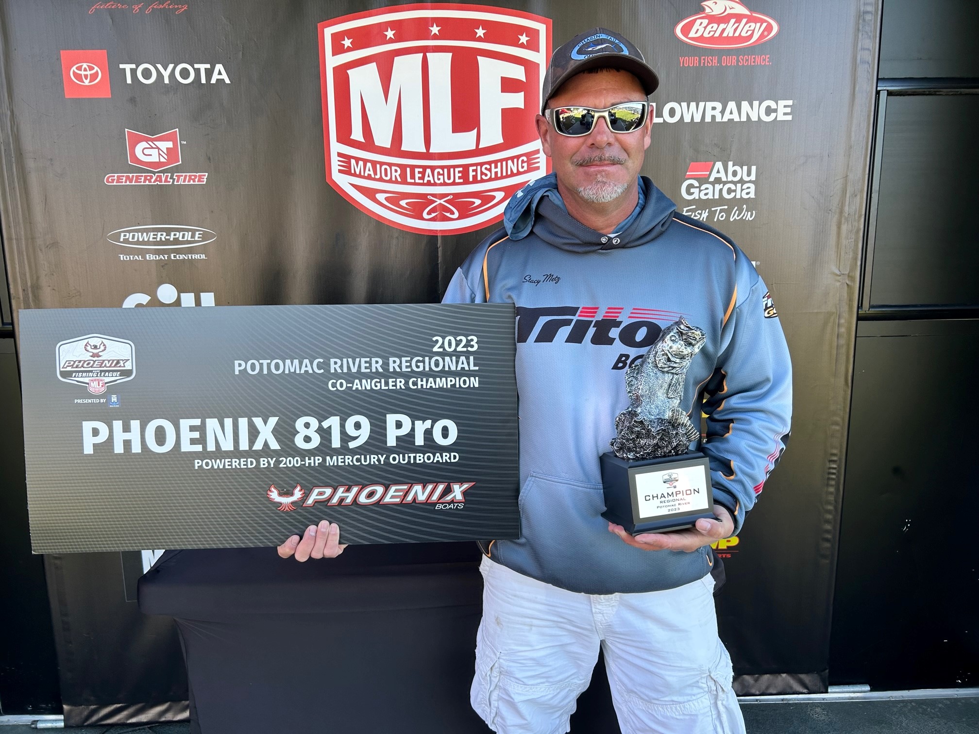 Barnes Wins Phoenix Bass Fishing League Regional Tournament on the ...