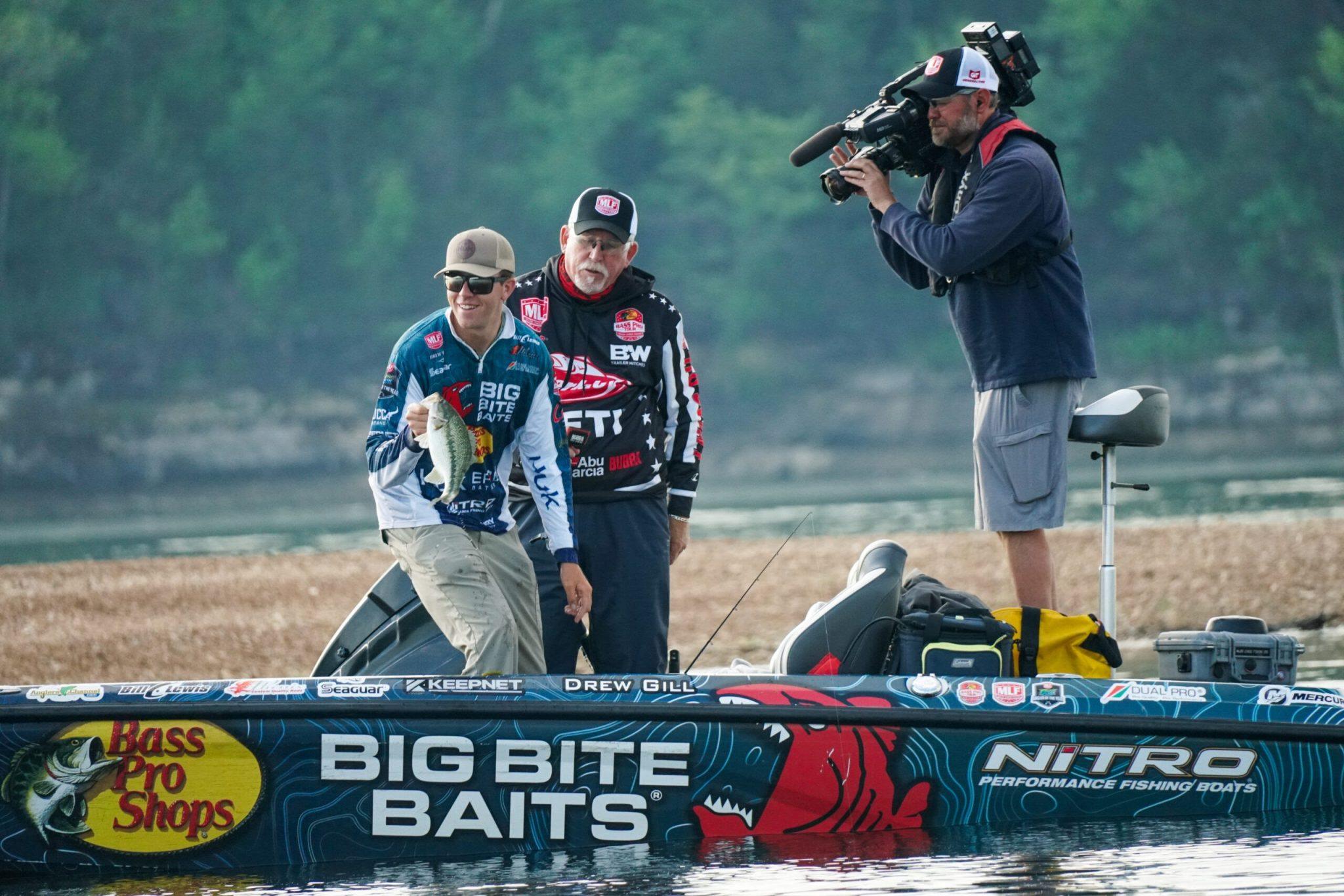 Drew Gill Leads Day 1 at Major League Fishing’s Bass Pro Shops REDCREST ...